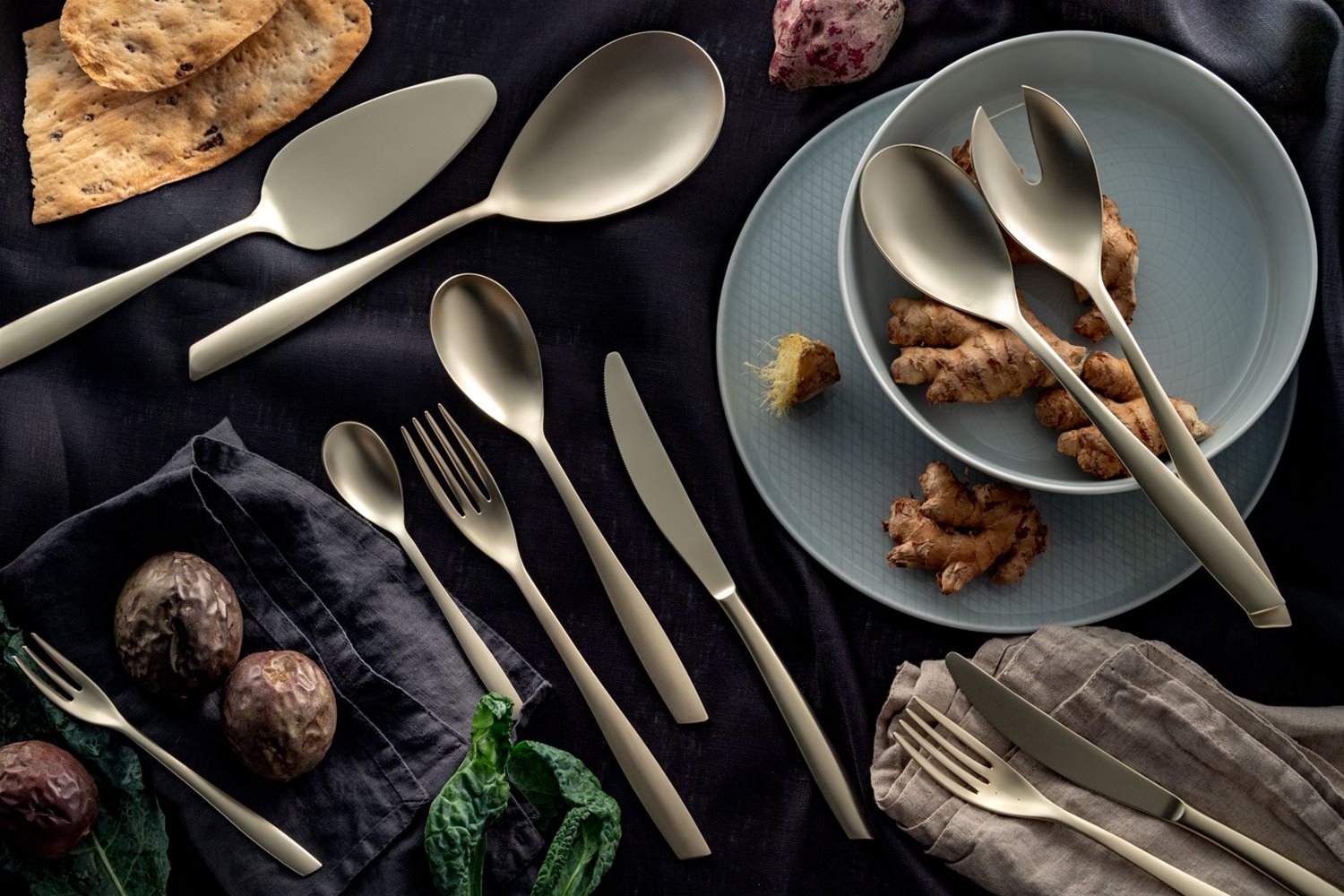 Home - EME - Prodotti in acciaio per la cucina e la tavola